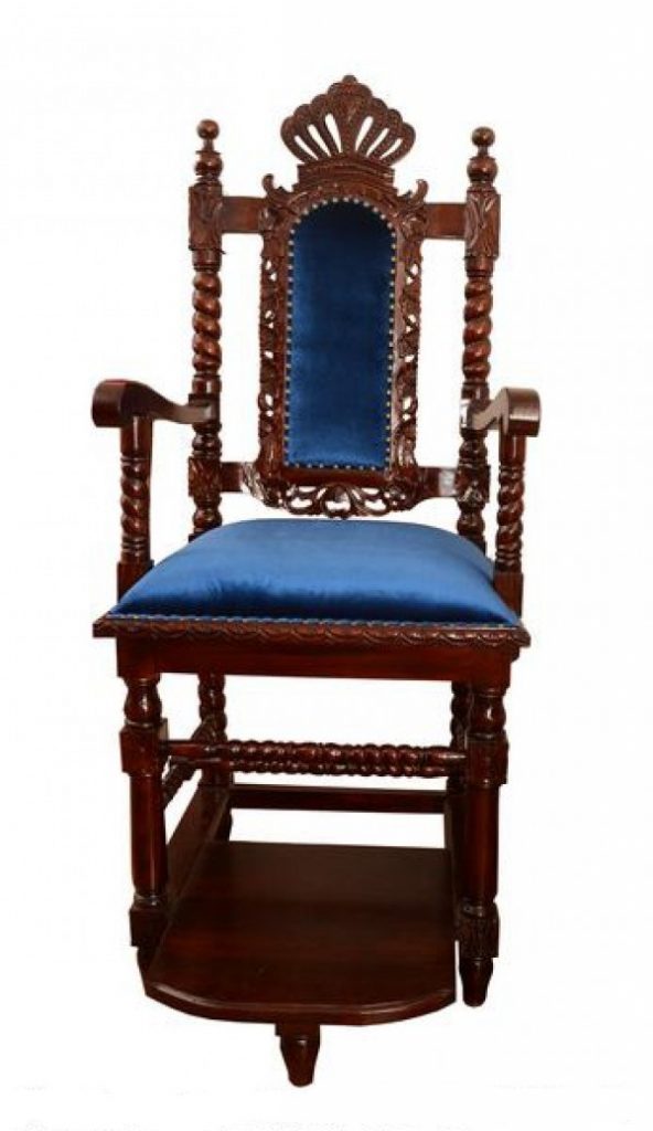 Circumcision chair - 👶🏻 ברית פז Elijah's throne for the godfather 👶